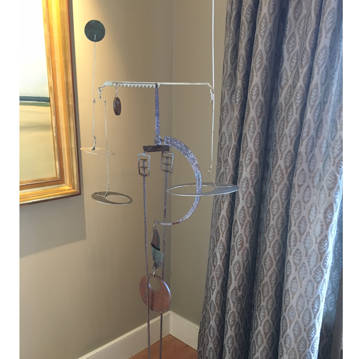 Pendulum on Stand – Woodstock Mobiles